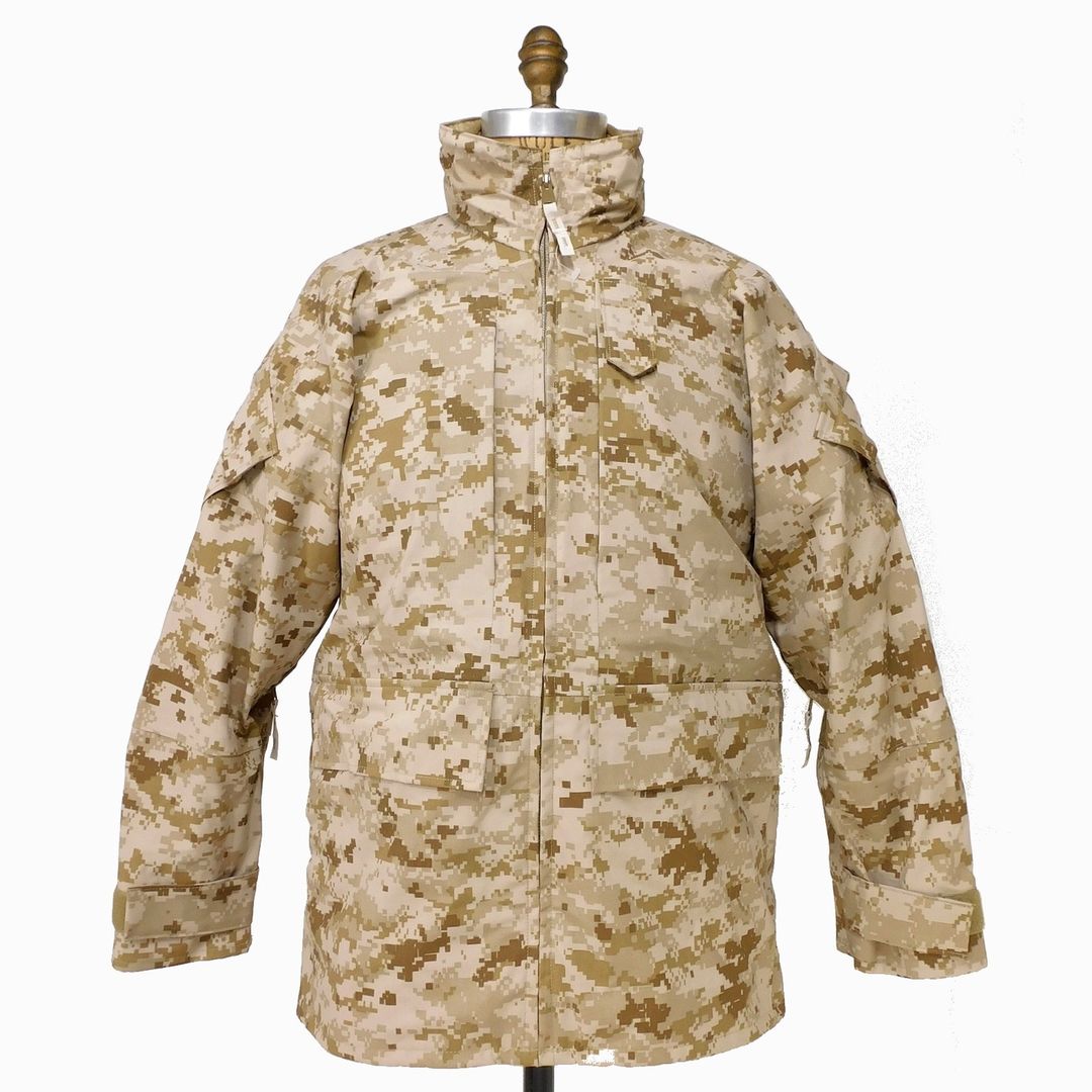 NOS 2010's USN NWU Gore-Tex Parka Type2 with Liner AOR1 – nest clothing ...